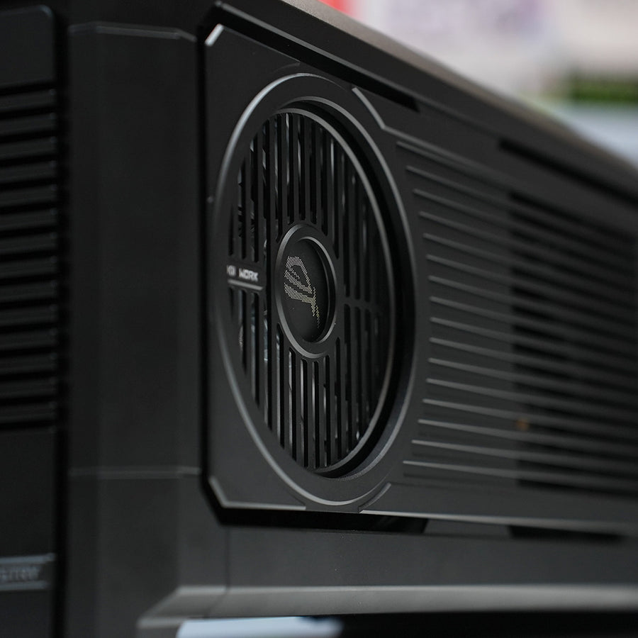 XIKII FF07 TITAN | RTX 5090 ASTRAL ROG | Ryzen 9800X3D | Gaming PC